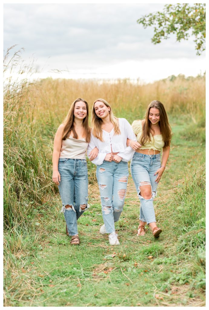 Triplet Senior Photos: Samantha, Emily & Olivia - sarahsurette.com